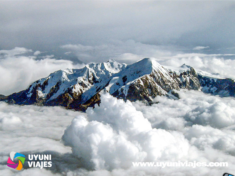 ILLIMANI TOUR 4 DAYS / 3 NIGHTS - UYUNI VIAJES